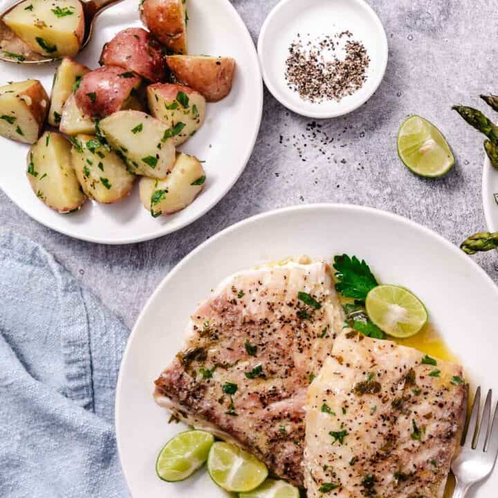 Steamed Red Potatoes with Butter and Fresh Parsley
