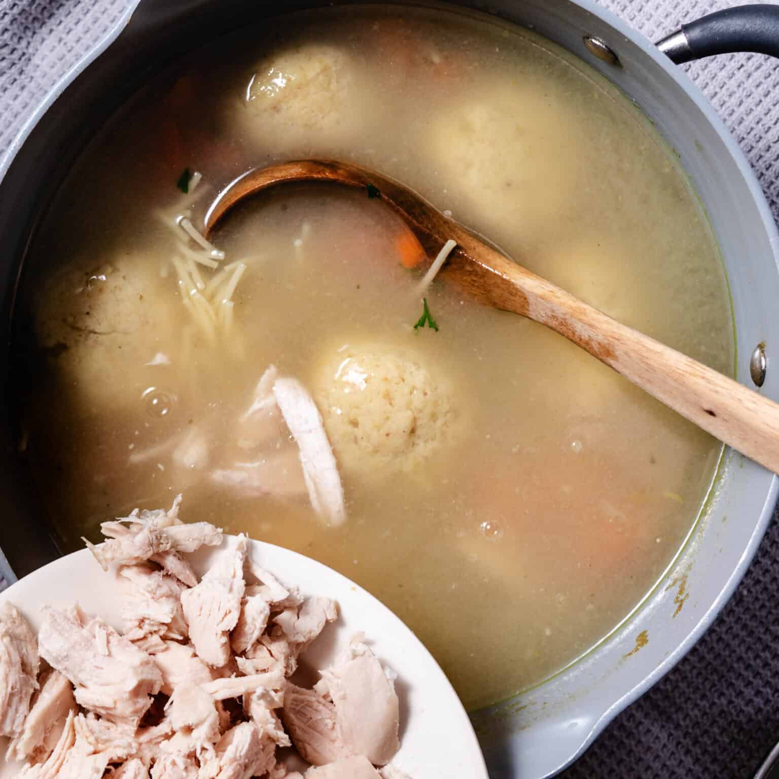 New York Deli Chicken Soup