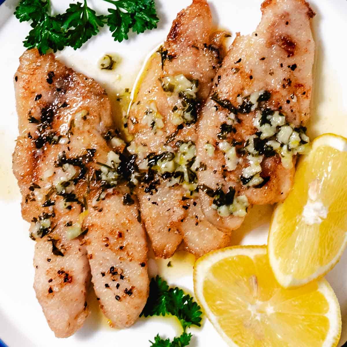 Mangrove Snapper with Garlic Lemon Butter Sauce (Grey Snapper)