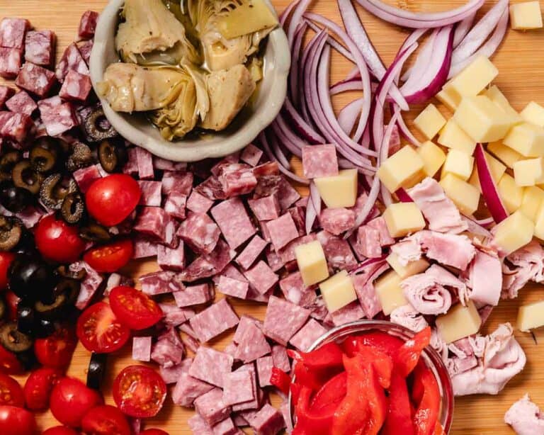Italian Antipasto Dinner Salad (Chopped Salad with Meat)