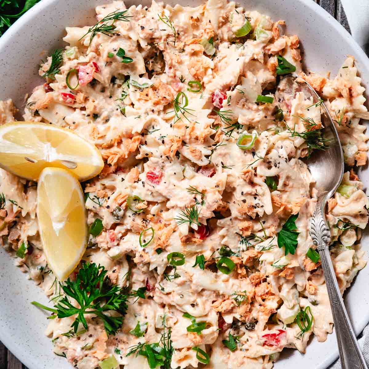 Creamy Pasta Salad With Salmon (Easy & Family-Friendly)