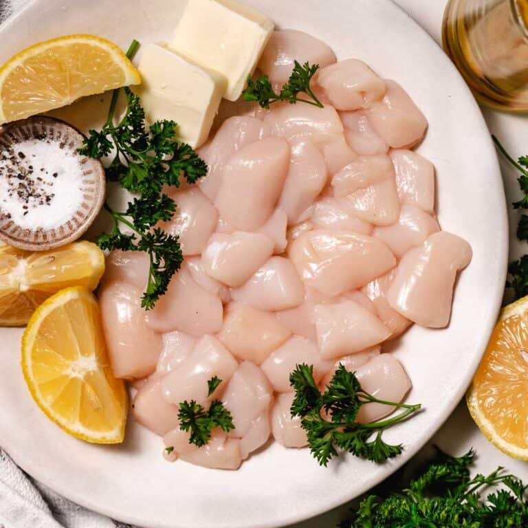 Sautéed Bay Scallops with Butter and Lemon